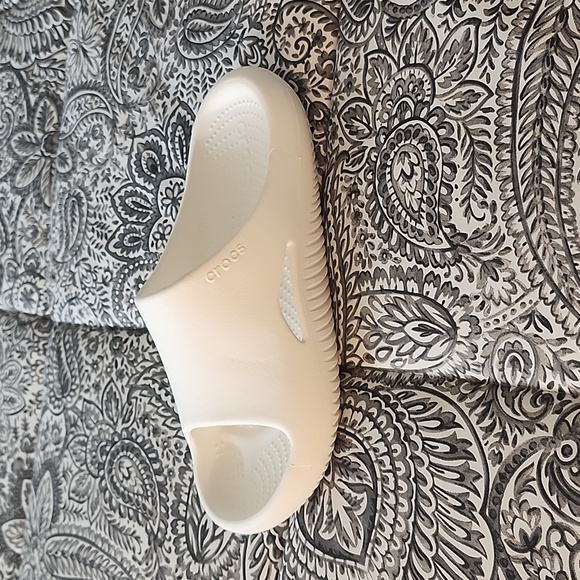 OOFOS | Shoes | Crocs Unisex Mellow Recovery Slide Sandals | Poshmark